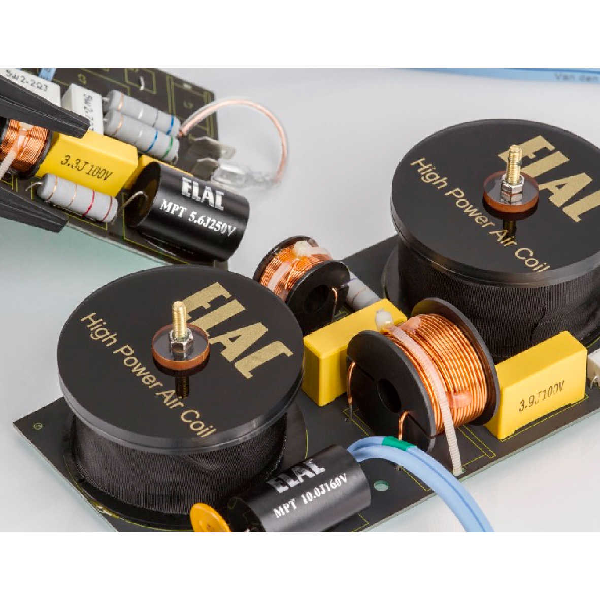 ELAC FS 267 白色 2.5音路低音反射式 落地式喇叭 | 金曲音響 - 金曲音響-線上購物| 有閑購物