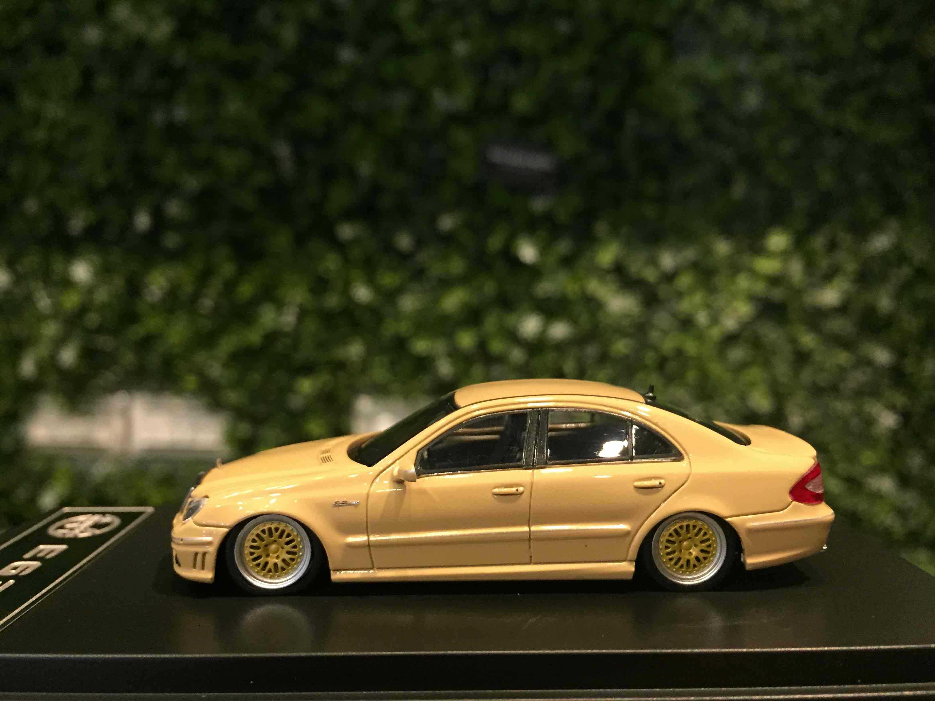1/64 MK Mercedes-Benz E-Class E63 (W211) Desert Yellow【MGM】 - Max Gear ...