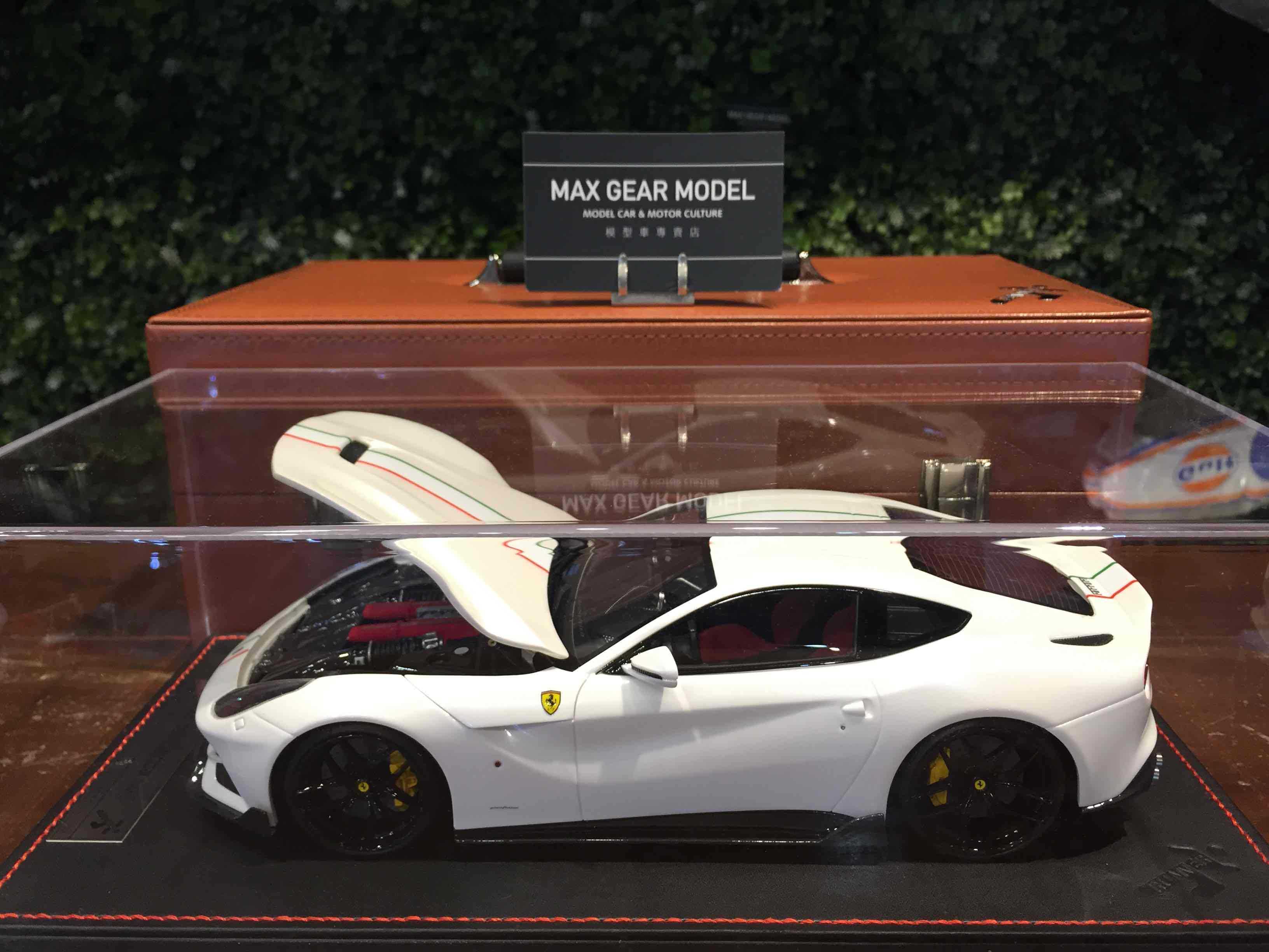 1/18 Runner DMC Ferrari F12 Berlinetta Pearl White【MGM】 - Max Gear ...