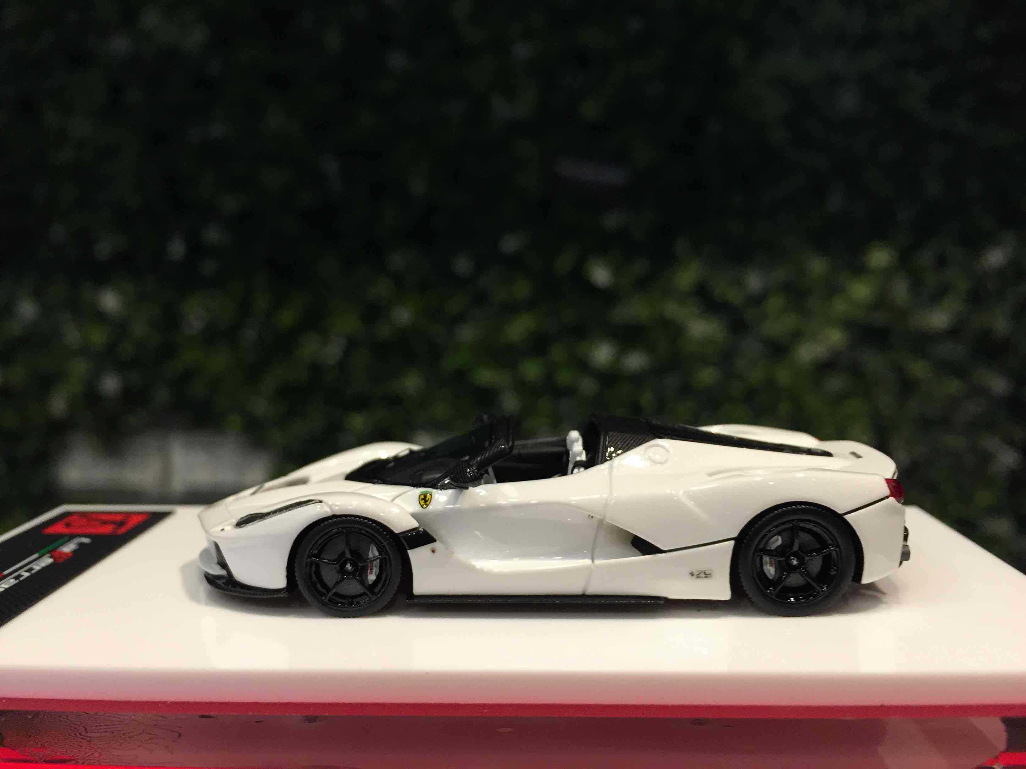 1/64 DMH Ferrari LaFerrari Aperta Pearl White DM64C002【MGM】 - Max Gear ...