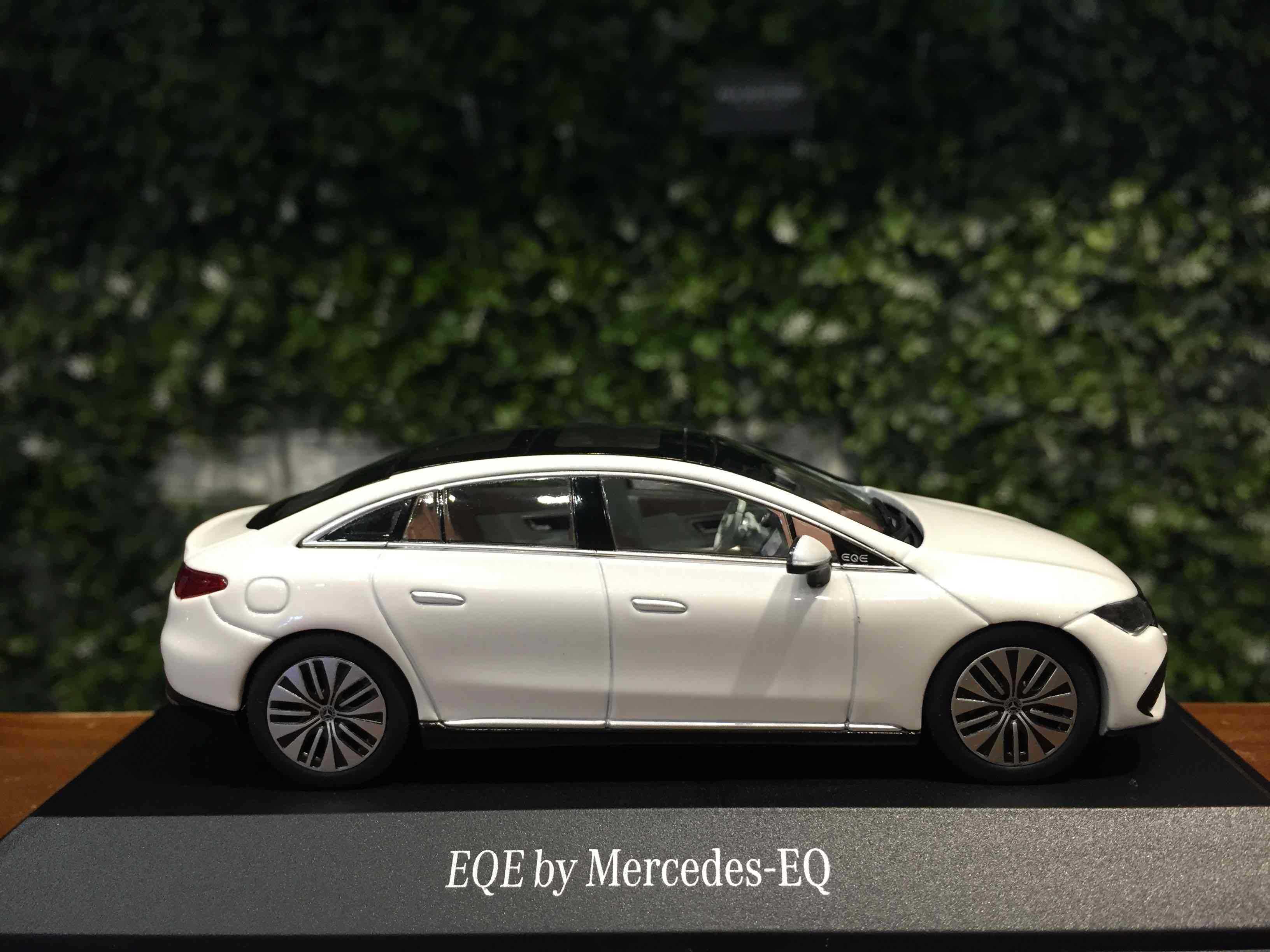 1/43 Herpa Mercedes-Benz EQE V295 2022 White B66961106【MGM】 - Max Gear Model 模型店 | 購物橘子