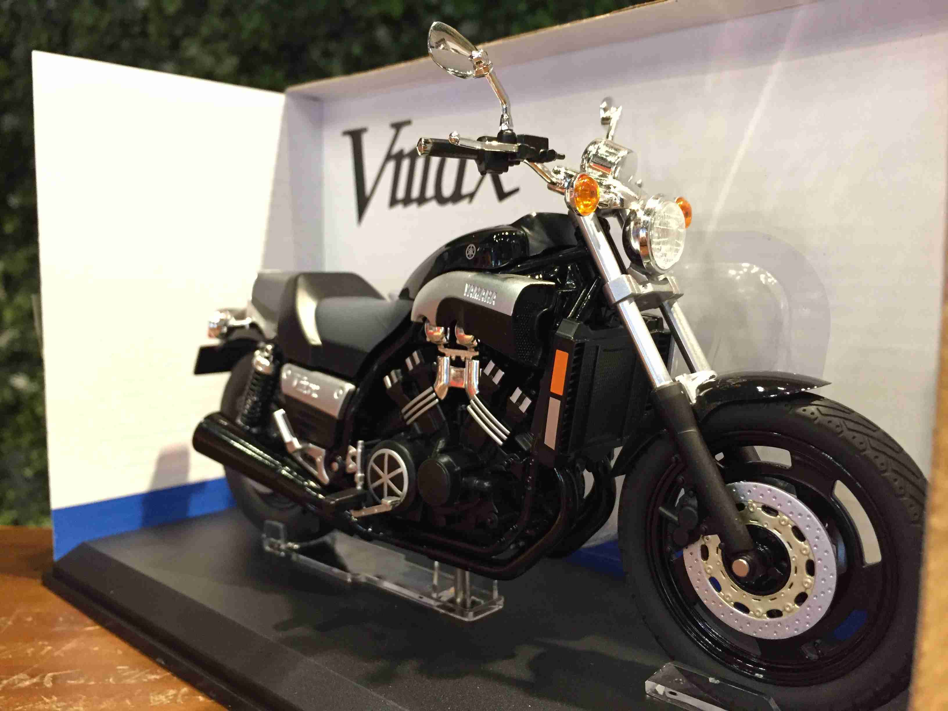 1/12 Aoshima Yamaha Vmax Black 109595【MGM】 - Max Gear Model 模型店-線上購物| 有閑購物