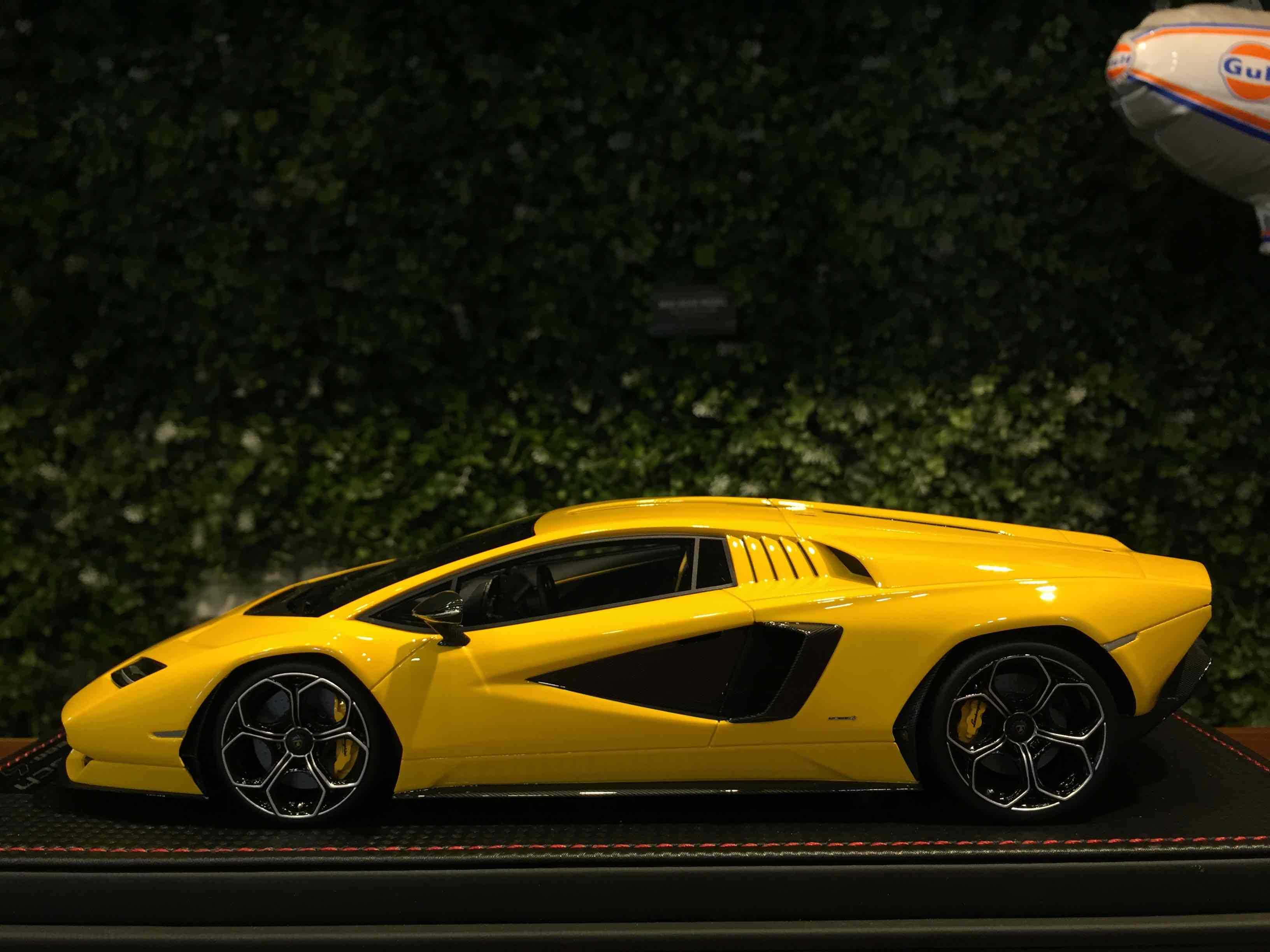 1/18 MR Lamborghini Countach LPI 800-4 Giallo LAMBO052C【MGM】 - Max Gear ...