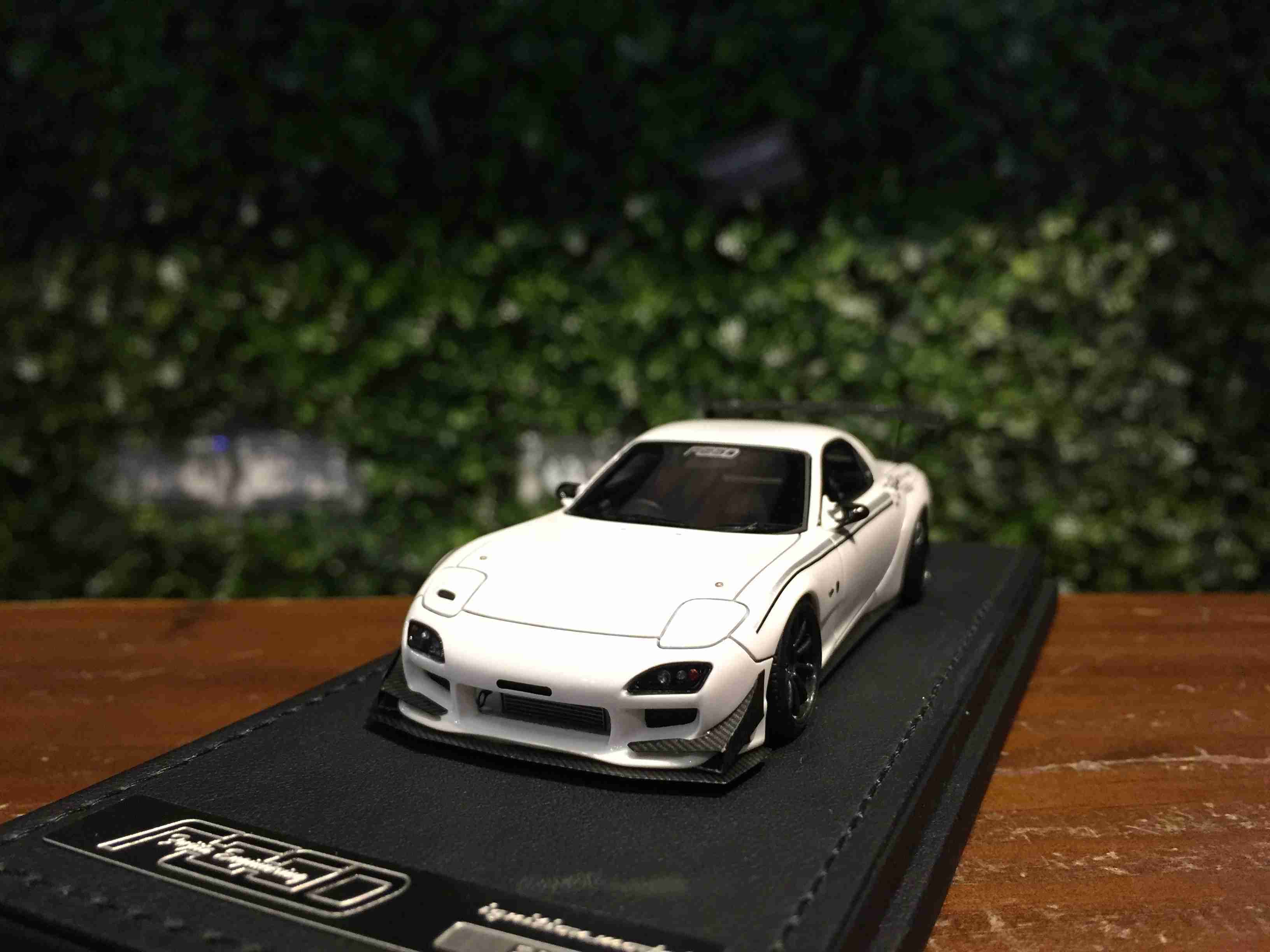 1/43 Ignition Model FEED Mazda RX-7 (FD3S) White IG2185【MGM】 - Max Gear Model 模型店 | 購物橘子