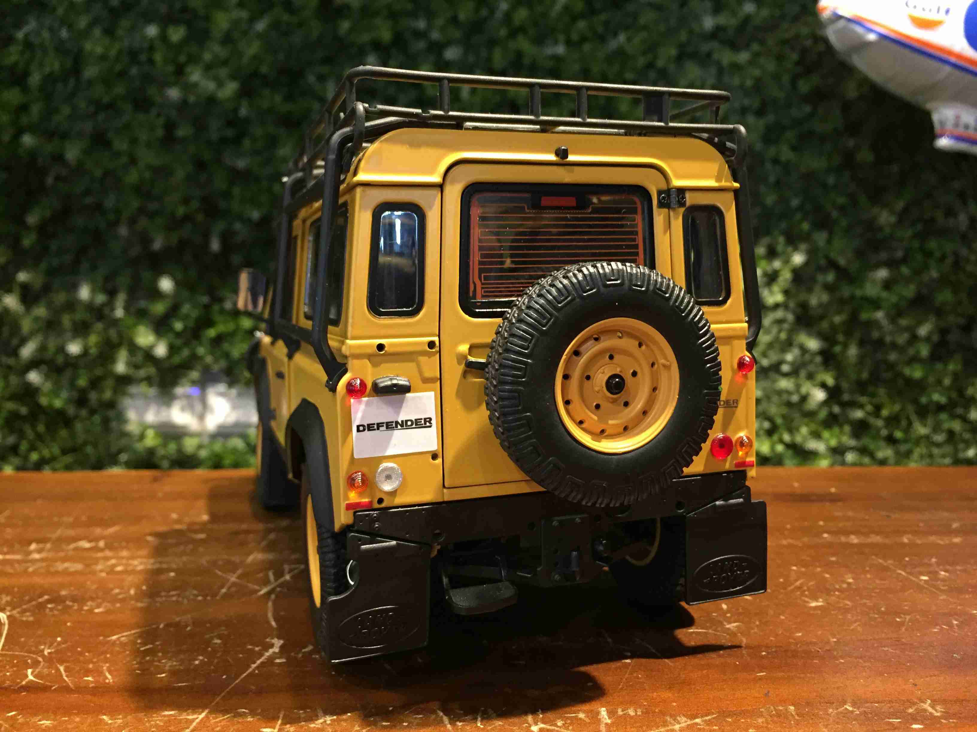 1/18 Kyosho Land Rover Defender 90 Yellow 08901CT【MGM】 - Max Gear Model ...