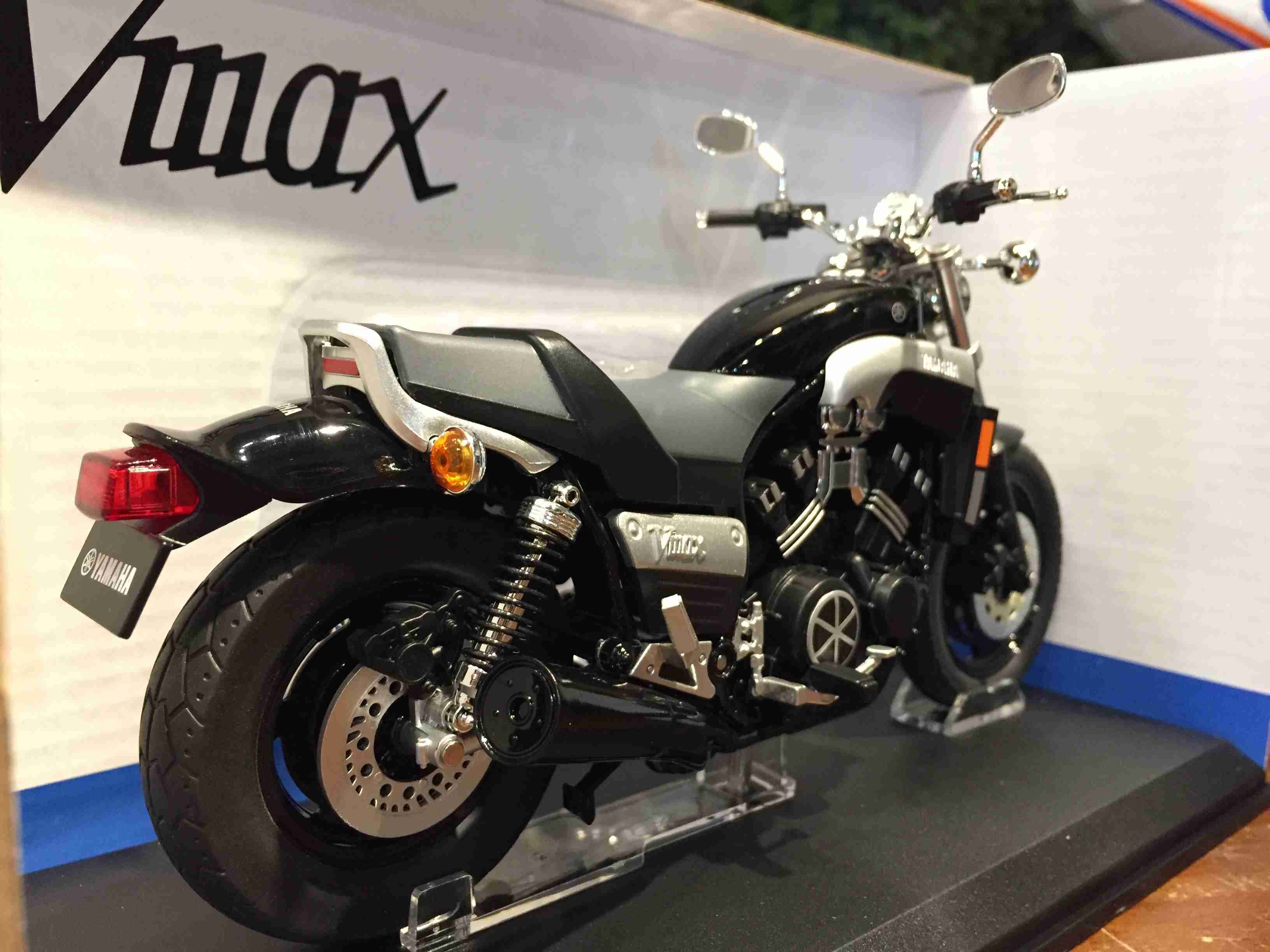 1/12 Aoshima Yamaha Vmax Black 109595【MGM】 - Max Gear Model 模型店-線上購物| 有閑購物