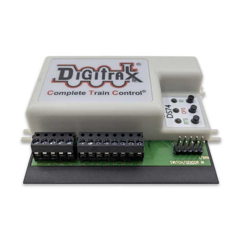 Mini 現貨 Digitrax DS74 Quad Switch Stationary Decoder 四開關解碼器 - 微縮世界 | 購物橘子