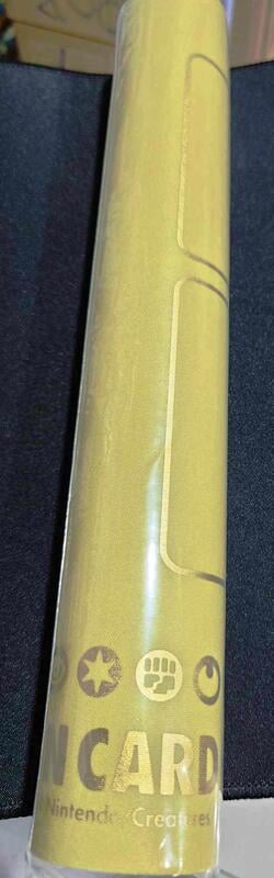 【CardMaster】寶可夢 周邊 25周年 皮卡丘禮盒 單人桌墊 桌布 - CardMaster MTG/PTCG/YGO/SVE 紙牌專賣店 | 購物橘子